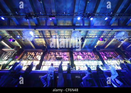 Moscow-table dance in the nightclub HUNGRY DUCK Stock Photo - Alamy
