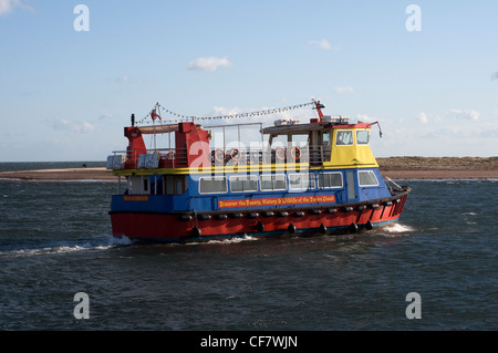 Pride of Exmouth, Stuart Line Cruises Ferry Boat on the Exe Estuary ...