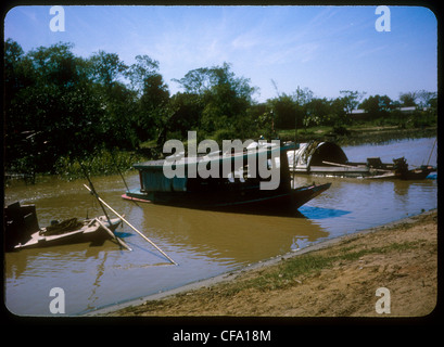 The small boats parked in a river Stock Photo - Alamy
