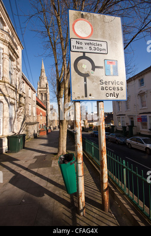 Access Only sign Stock Photo - Alamy