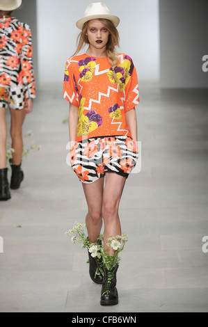 Ashish London Ready to WearSpringSummer 2012 Stock Photo - Alamy