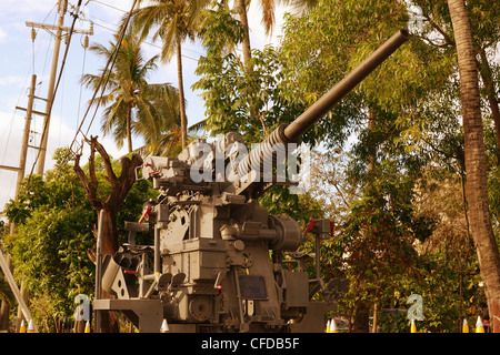 displayed vintage 3 inch caliber 50 gun Stock Photo - Alamy