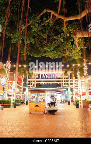 The Bayside Marketplace entrance, Downtown Miami, Miami, Florida ...