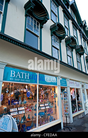 Shopfronts and residential buildings in Bath, UK Stock Photo - Alamy
