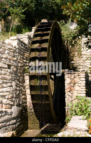Old run down Waterwheel and Watermill on the Dighty burn at ...