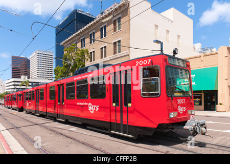 San Diego MTS trolley system Stock Photo - Alamy