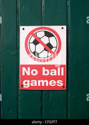 No Ball Games Sign Stock Photo - Alamy