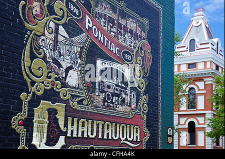 Route 66 Pontiac Illinois mural by Bob Waldmire Stock Photo - Alamy