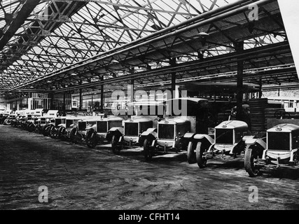 Lorry, Guy Motors Ltd., Wolverhampton, late 20th century Stock Photo ...