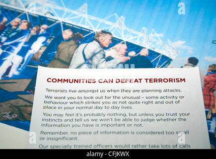 Metropolitan Police anti-terrorism hotline leaflets, London Stock Photo ...