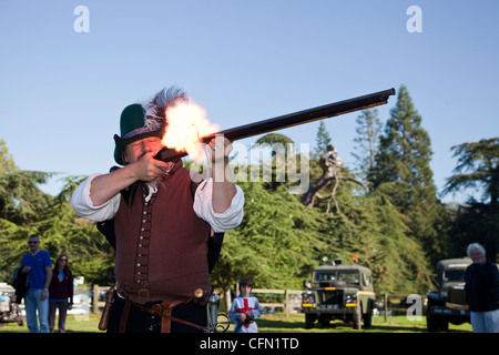 Historian Tim Eagling shooting a 16th century musket at living history ...