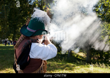 Historian Tim Eagling shooting a 16th century musket at living history ...