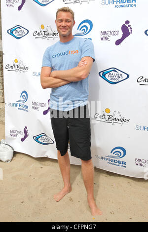 Martyn Lenoble Surfrider Foundation's 5th Annual Celebrity Expression ...