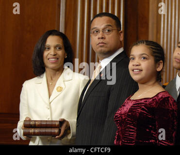 Keith Ellison Speaker of the House Nancy Pelosi swore in, as her first ...