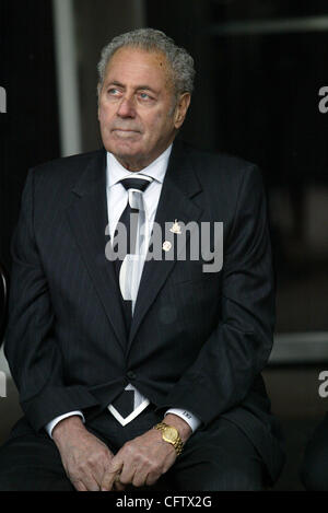 NYPA Trustee Leonard Spano. New York Power Authority marks a mejor ...