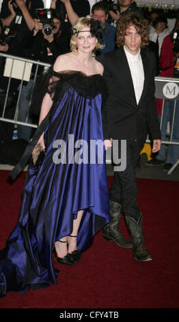 Kirsten Dunst and Johnny Borrell 'Poiret: King of Fashion' Costume ...