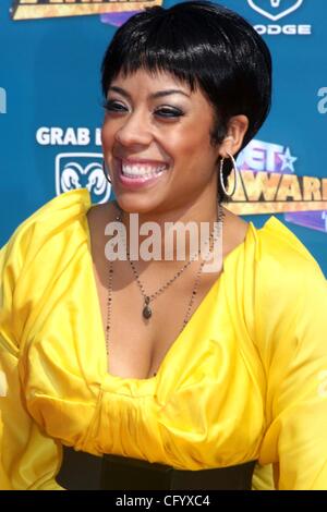 June 3, 2007 - Keisha Cole pictured arriving on the red carpet for the ...