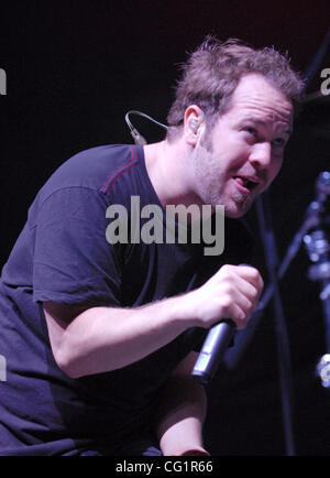 Aug 26, 2007 - Raleigh, NC, USA - Singer SCOTT ANDERSON of the band ...