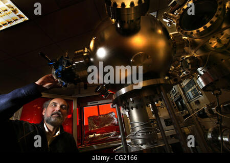 Inventor Dr. Daniel Ferenc a professor of physics at UC Davis works at ...