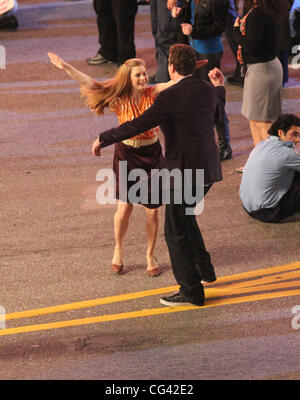 Amy Adams and Jason Segel filming a scene of Disney’s 'The Muppets' on ...