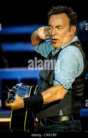 Aug. 24, 2012 - Toronto, Ontario, Canada - American singer-songwriter ...