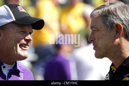 Northern Iowa head coach Mark Farley during the second half of an NCAA ...