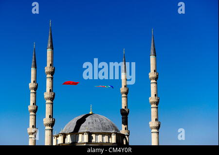 Midrand Mosque in South Africa Stock Photo - Alamy