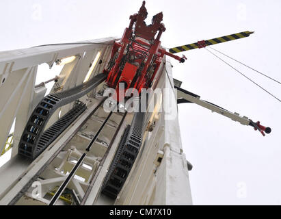 Huisman Equipment is finishing a drilling rig for the company Innodrill ...