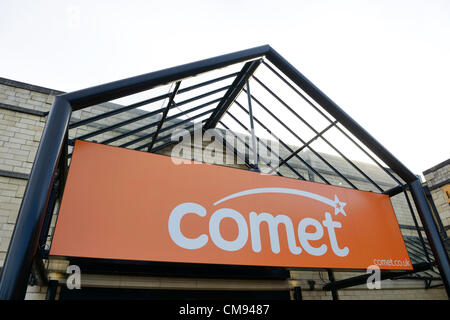 Comet electrical retail store entrance, name and logo Stock Photo - Alamy