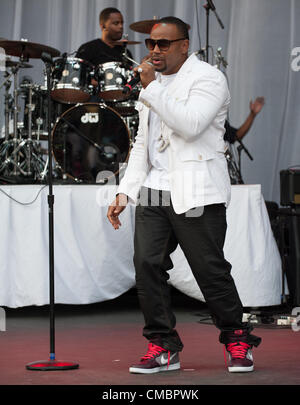 July 12, 2012 - Philadelphia, Pennsylvania, U.S - R&B singer, AVANT ...