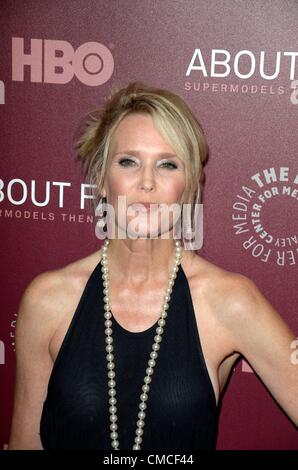 Nancy Donahue at arrivals for ABOUT FACE: SUPERMODELS THEN AND NOW ...