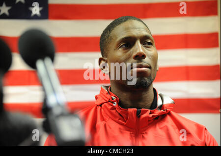 Michael Tinsley (400m Hurdles) Team USA Press Conference held at ...