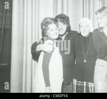 MICHAEL COLE with wife Paula KellySupplied by Photos, inc.(Credit Image ...