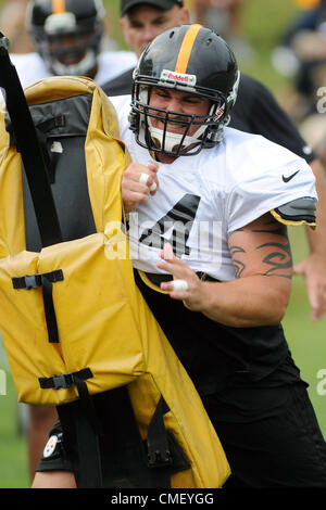 Pittsburgh Steelers center Doug Legursky during practice for the NFL ...