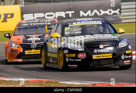 Tony Gilham, Toyota Avensis, BTCC Rockingham, Rockingham Motorsport ...