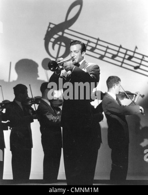 HARRY JAMES US band leader Stock Photo - Alamy