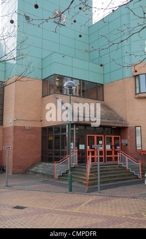 Hammersmith Magistrates & Youth Courts and West London County Court ...