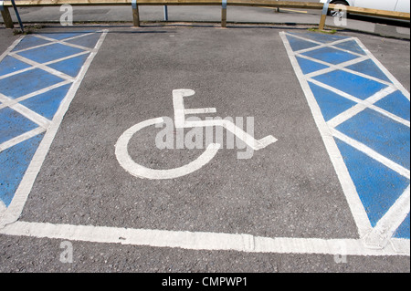 disabled parking bay marking Stock Photo - Alamy