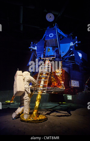 Cradle of Aviation Museum Lunar Module Stock Photo - Alamy