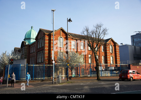 falls road entrance to the royal victoria hospital west belfast ...