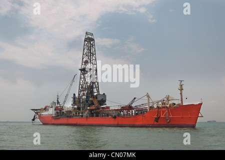 Derrick of Drill Ship Stock Photo: 48270298 - Alamy