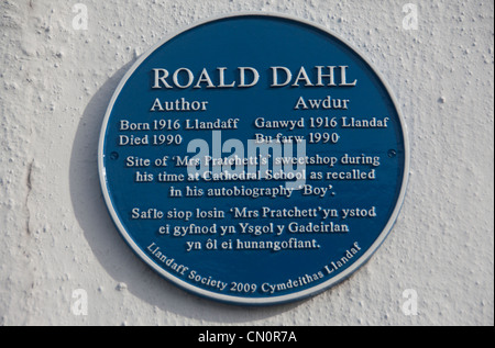 Roald Dahl blue plaque marking site of Mrs Pratchett's sweetshop (from ...