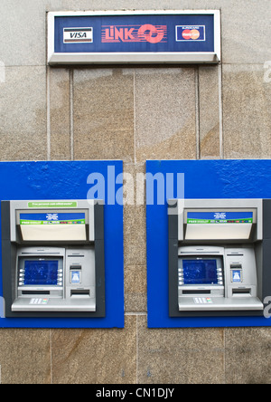 Link cash machine sign Stock Photo - Alamy