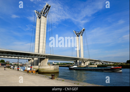 France, Seine Maritime, Rouen, Flaubert lift bridge and port Stock ...