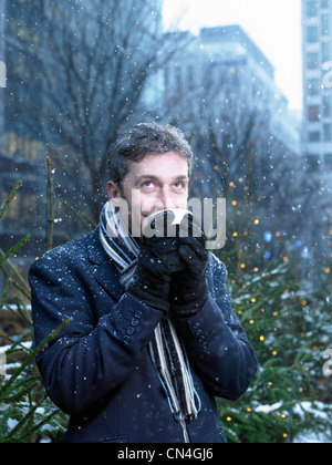 Looking up at Snow Business hot air balloon in the sky at Longleat Sky ...
