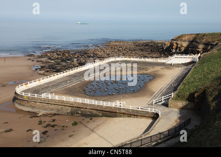 The disused tidal swimming pool at Tynemouth, Tyneside, England, UK ...