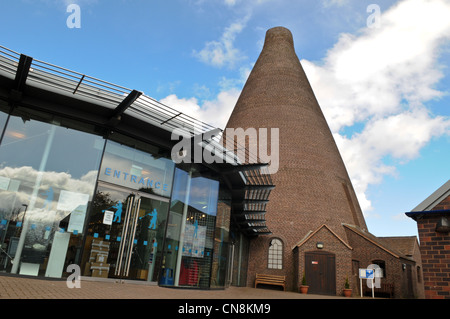 Red House Glass Cone Visitor Attraction, Camp Hill, Wordsley, West ...