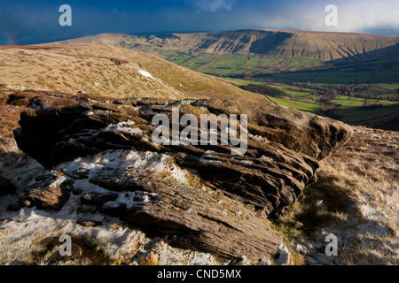 View from the Kinder Plateau (Kinder Scout) with The Vale of Edale ...