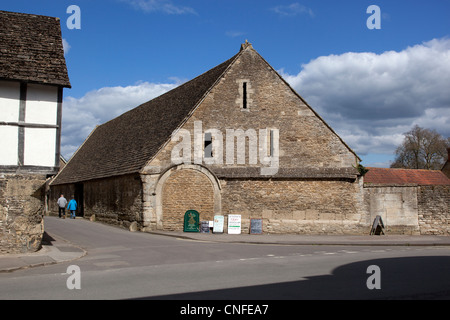 The Old Tithe Barn at Lacock Village Stock Photo - Alamy