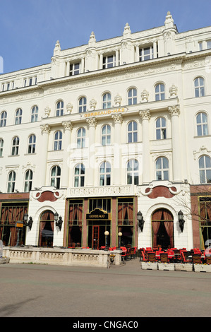 Cafe Gerbeaud, Budapest, Hungary Stock Photo - Alamy